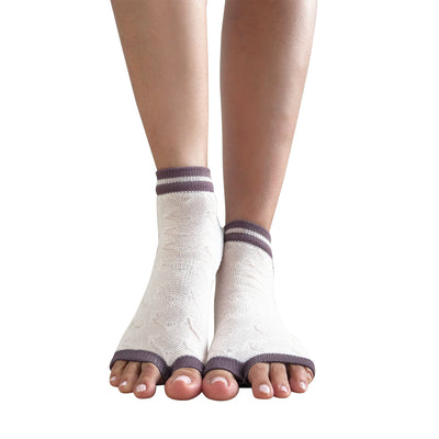 Tucketts Toeless Grip Socks | Open Toes, Open Mind